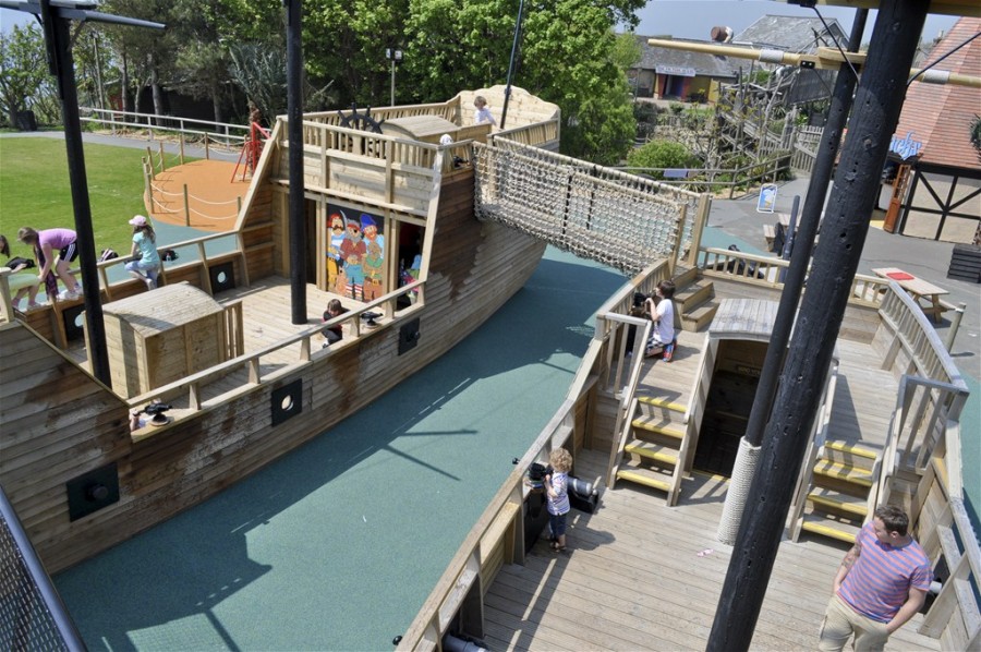 Pirates Cove | The Swiss Cottage Shanklin Isle of Wight